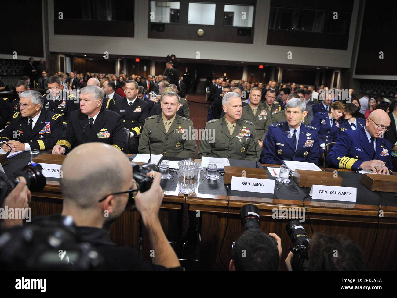 United marine general james cartwright hi-res stock photography and ...