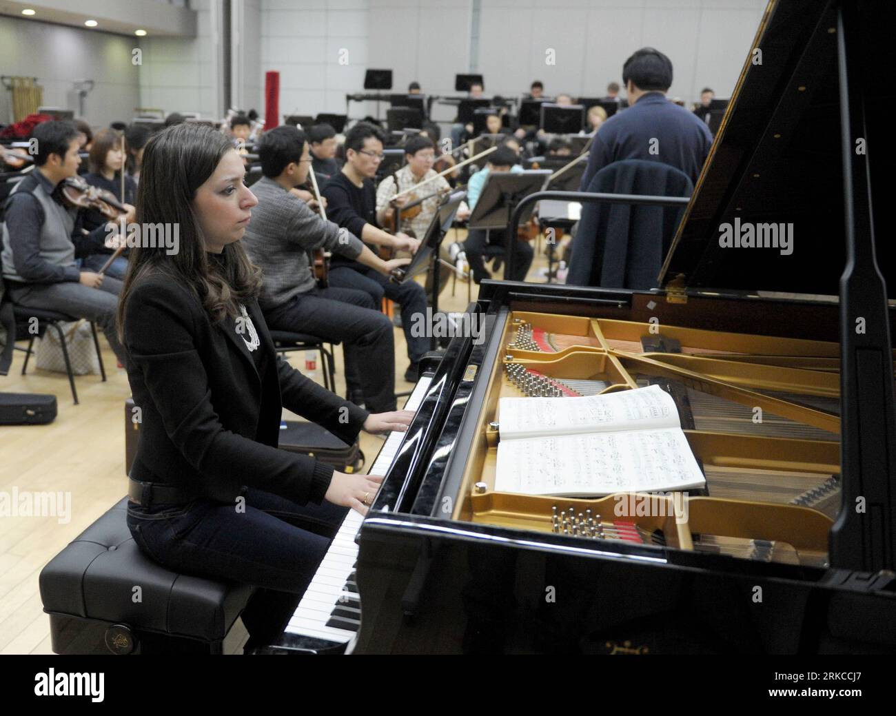 Chopin competition 2010 winner hi-res stock photography and images - Alamy