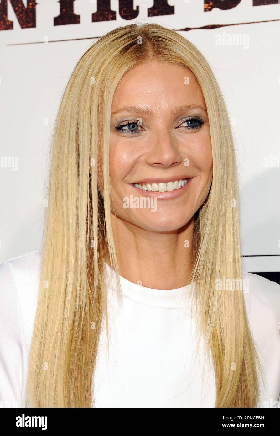 Gwyneth strong hi-res stock photography and images - Alamy