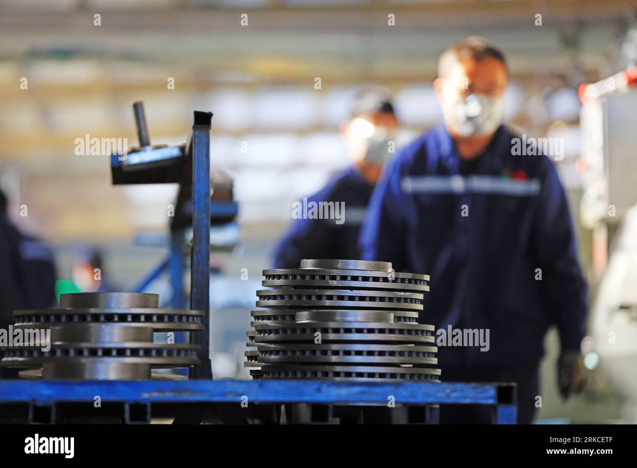 Automated production lines hi-res stock photography and images - Alamy