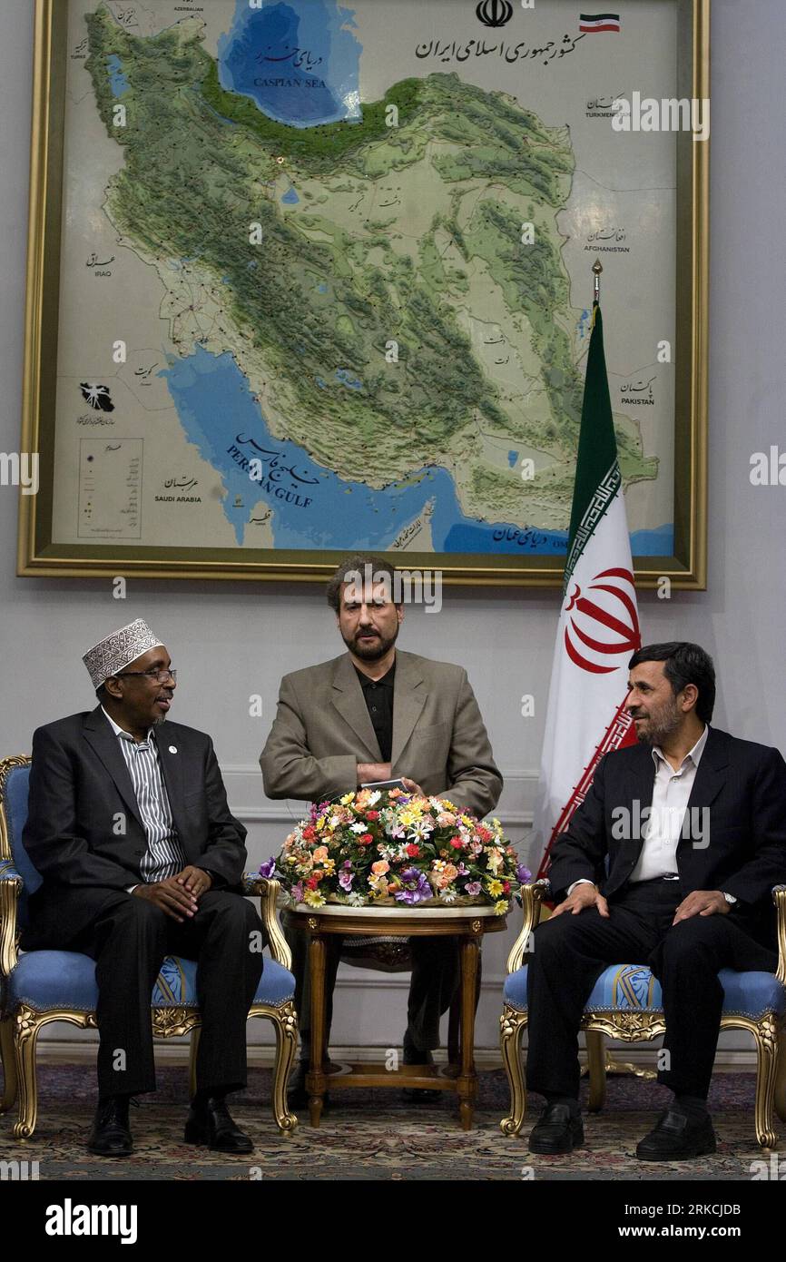 Somali president sheikh sharif sheikh hi-res stock photography and ...