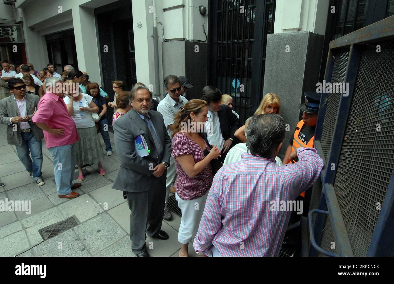 Banco de boxes hi-res stock photography and images - Alamy