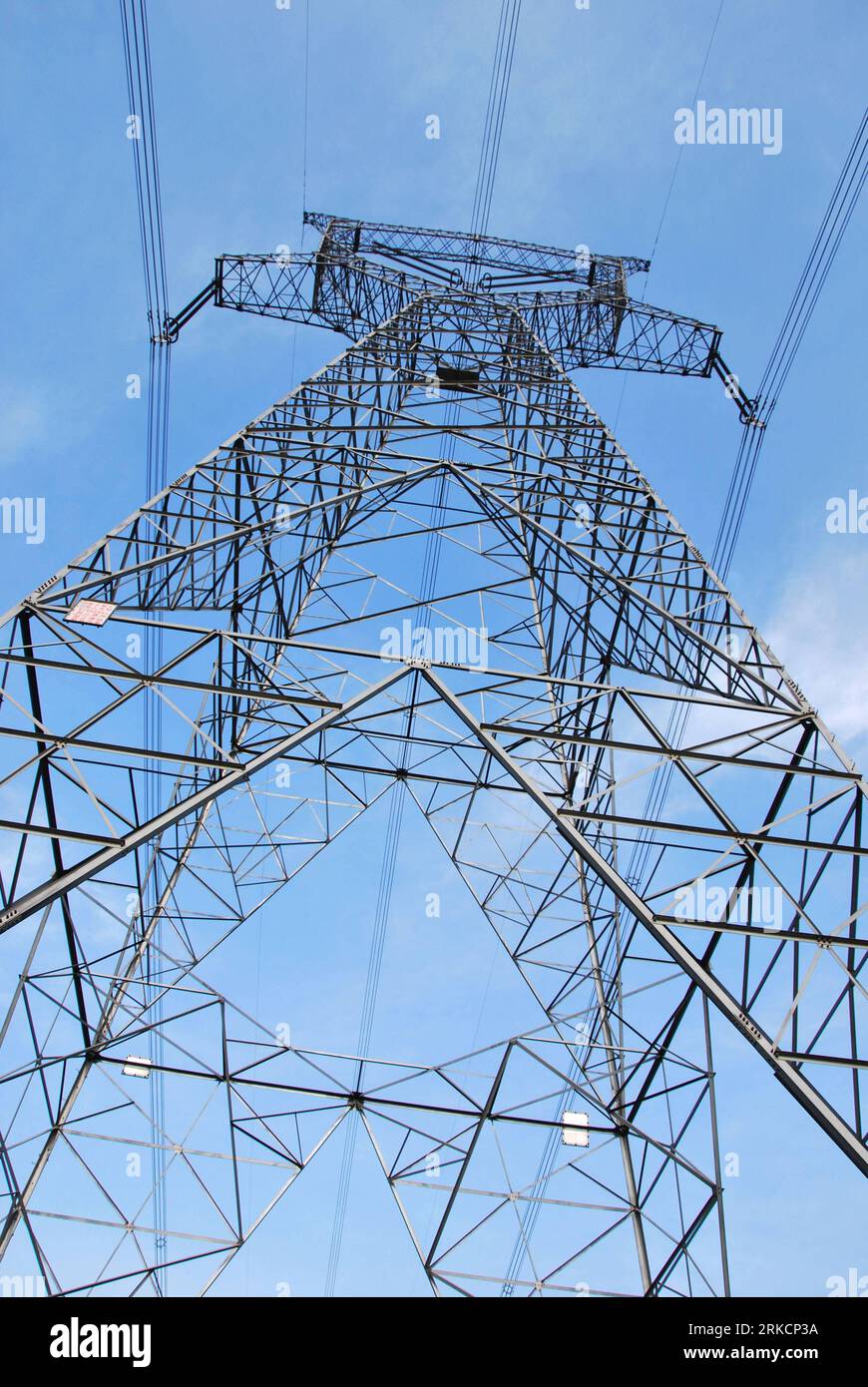 Mast upgrade hi-res stock photography and images - Alamy