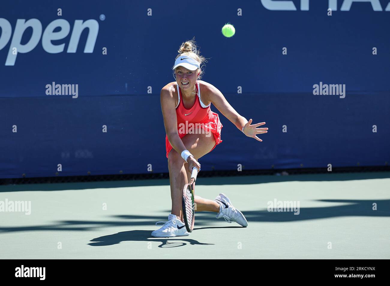 Brenda fruhvirtova tennis hi-res stock photography and images - Alamy