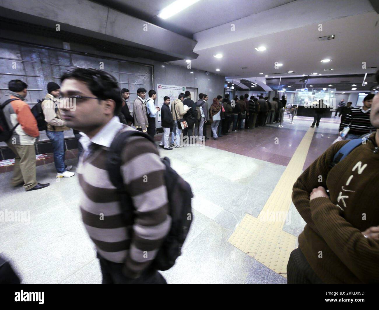 Delhi police station hi-res stock photography and images - Alamy