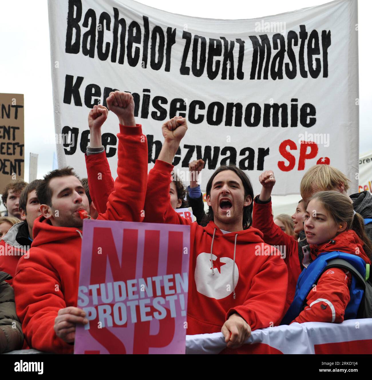 15 degrees protest hi-res stock photography and images - Alamy