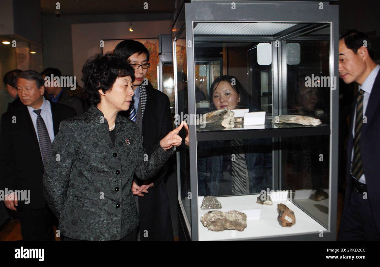 National museum of mongolian history hi-res stock photography and ...