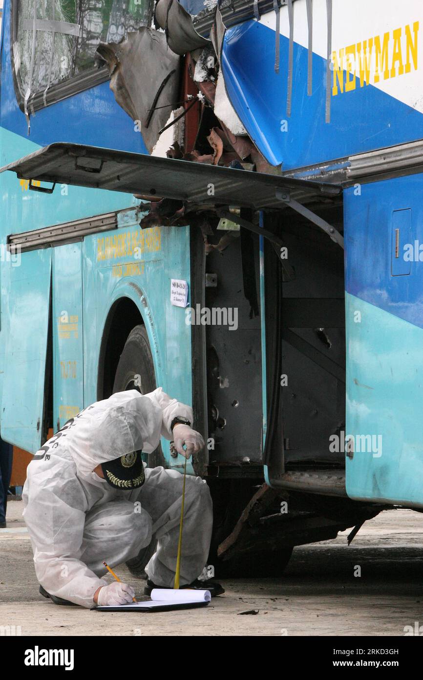 Exploded bus hi-res stock photography and images - Alamy