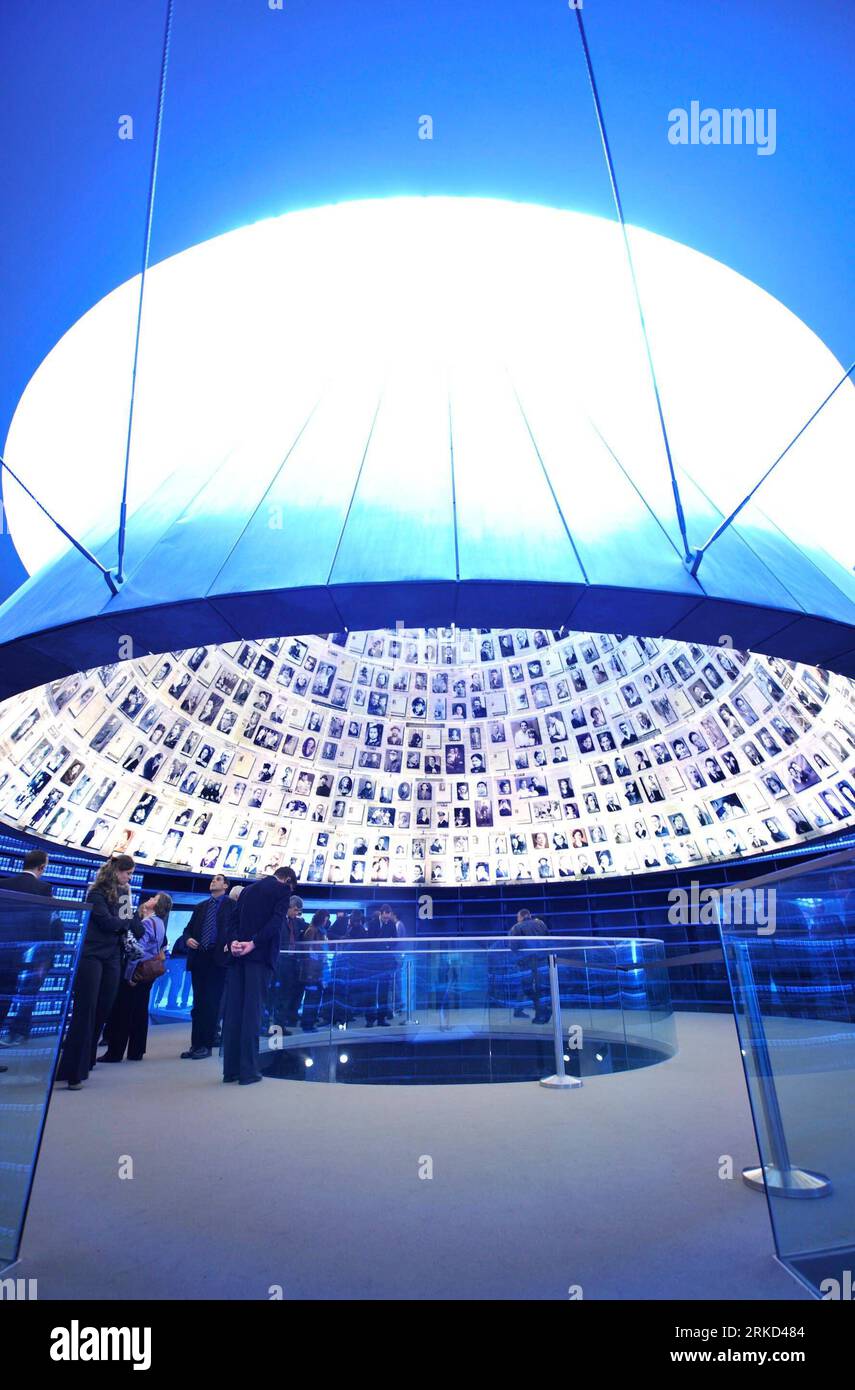 Untso hi-res stock photography and images - Alamy