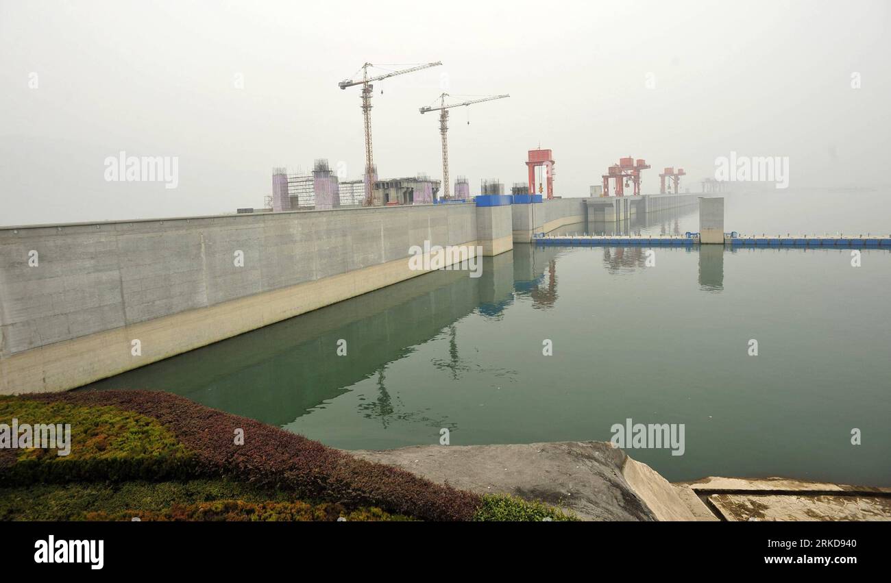 170 meters hi-res stock photography and images - Alamy