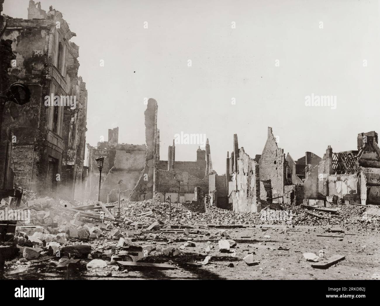World War I or the First World War, often abbreviated as WWI or WW1 ...
