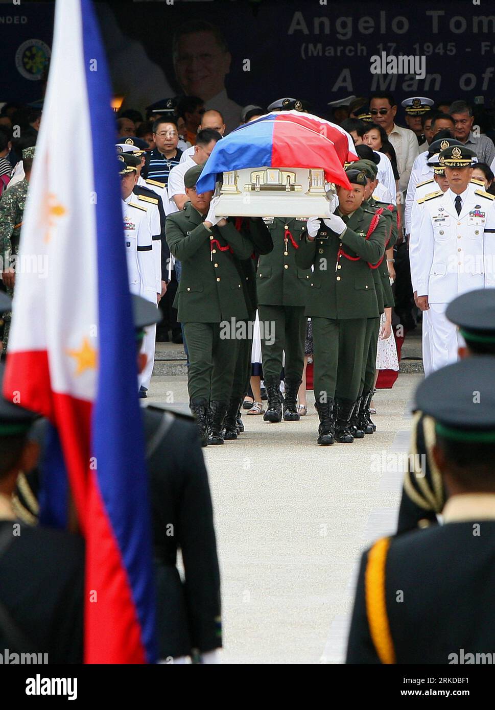 Chief reyes hi-res stock photography and images - Alamy