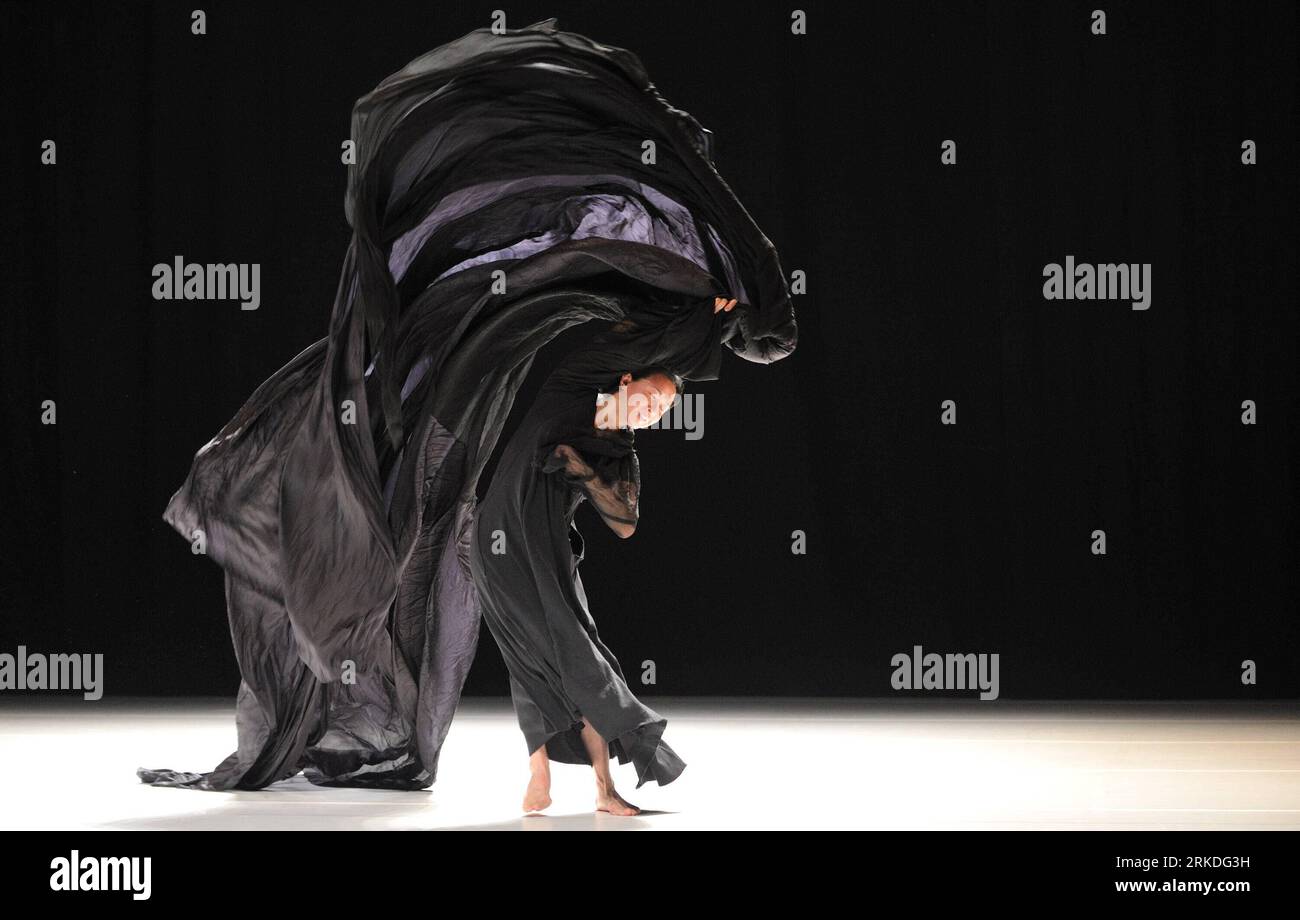 Jin xing hi-res stock photography and images - Alamy