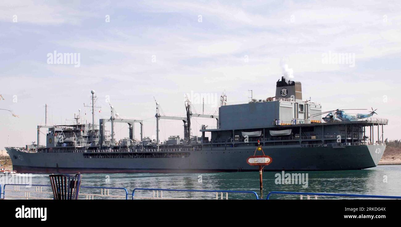 Militar ship hi-res stock photography and images - Alamy