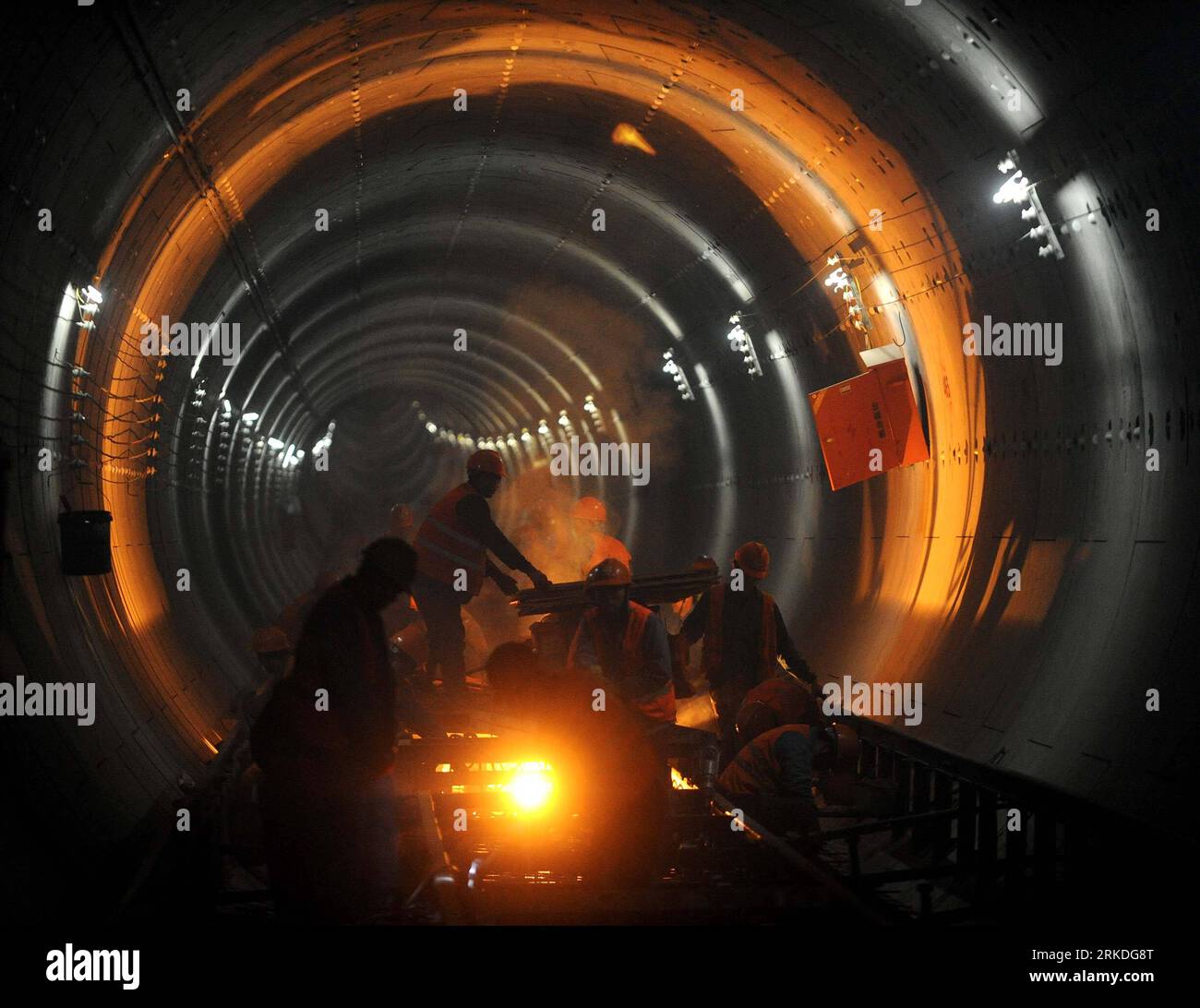 S 23 31 48 hi-res stock photography and images - Alamy