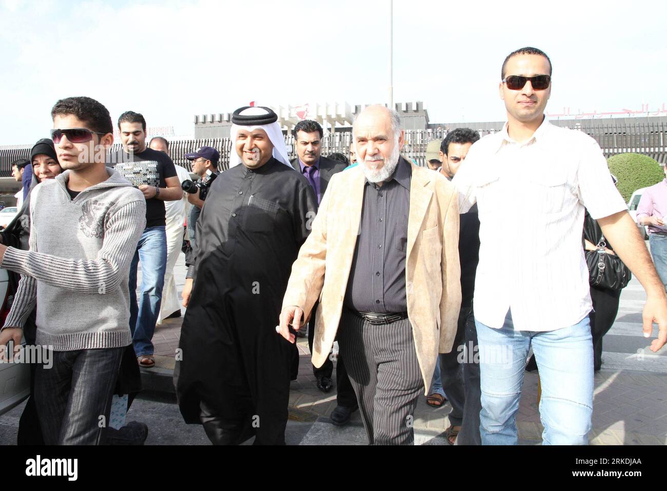 Manam island hi-res stock photography and images - Alamy