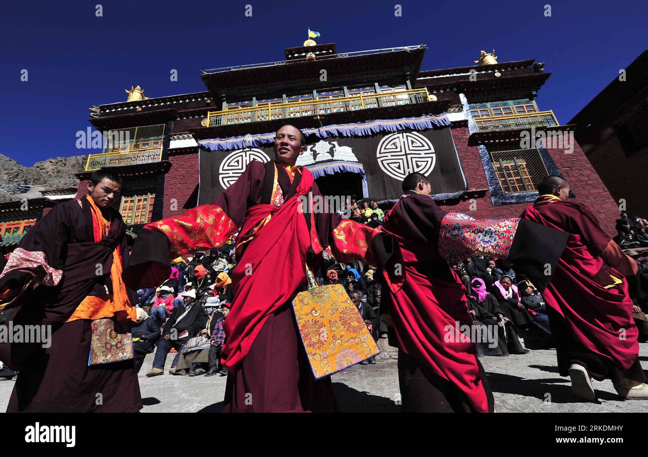 Devil dance hi-res stock photography and images - Alamy