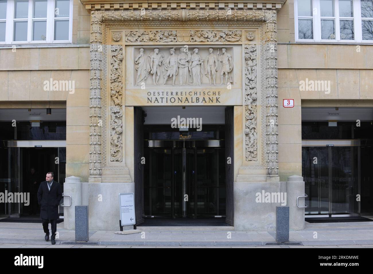 österreichische nationalbank hi-res stock photography and images - Alamy