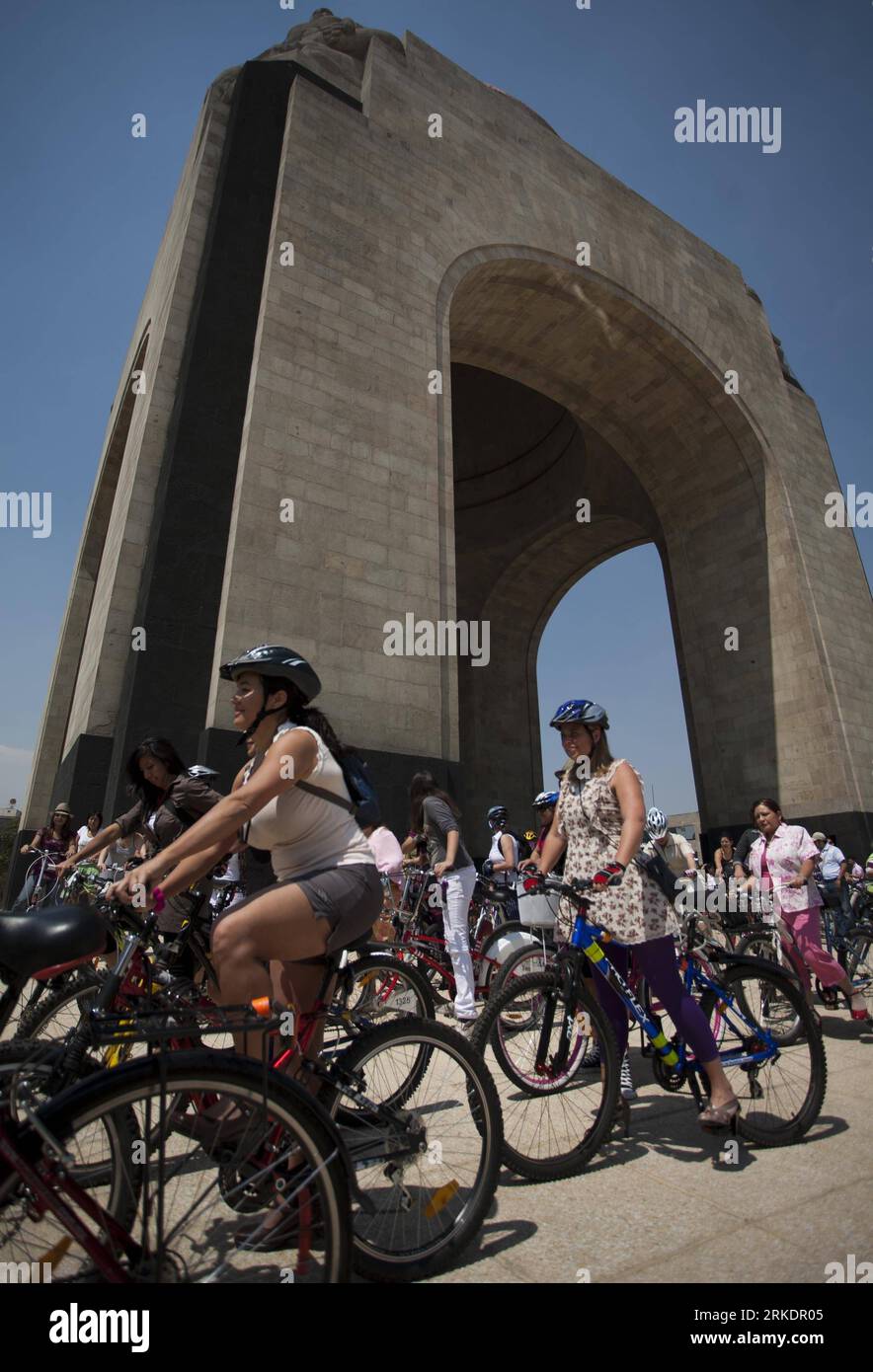 8 high heels hi-res stock photography and images - Alamy