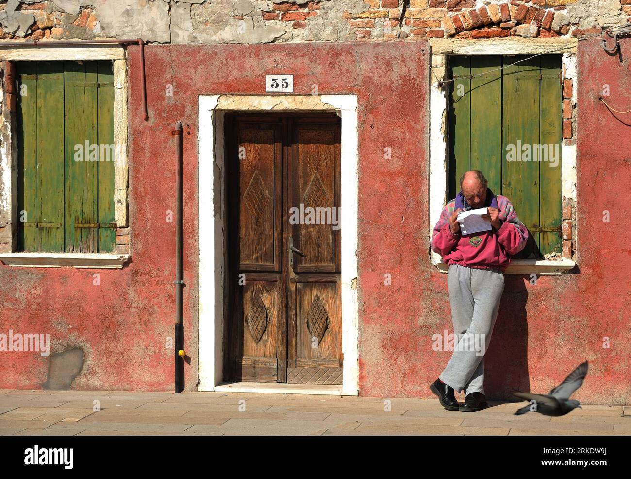 Xng letter hi-res stock photography and images - Alamy