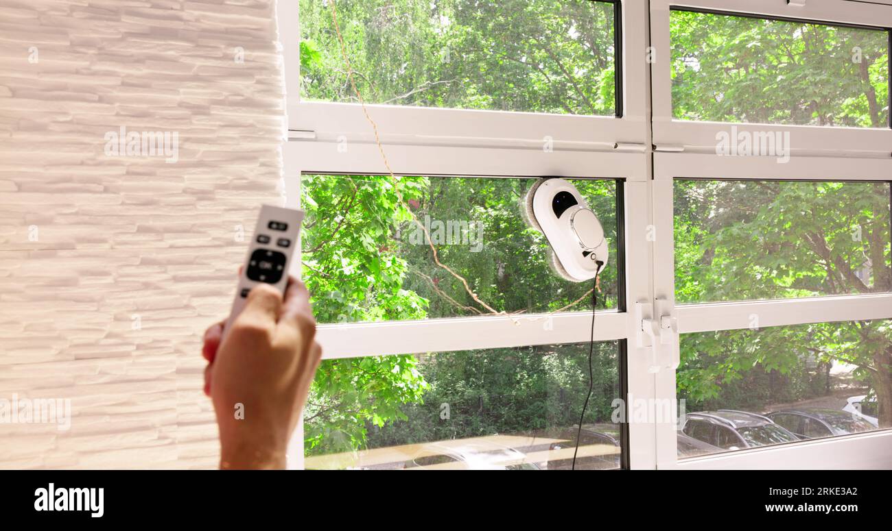 Automatic Window Glass Washer. Robot Appliance Machine Stock Photo - Alamy