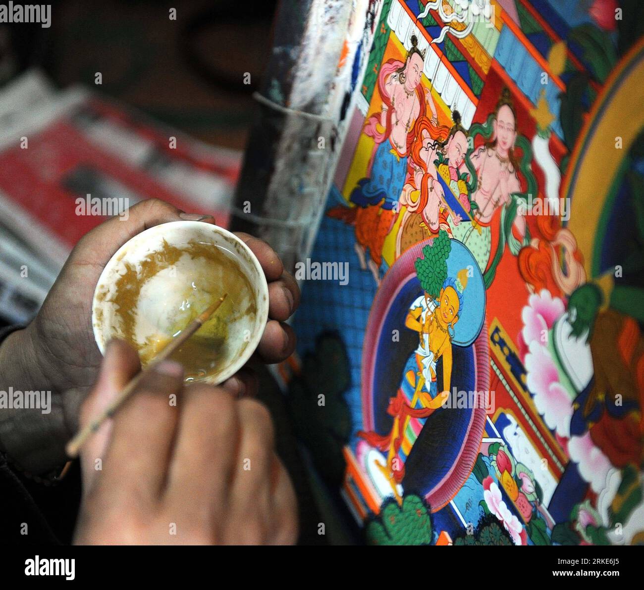 Old pigment powder hi-res stock photography and images - Alamy