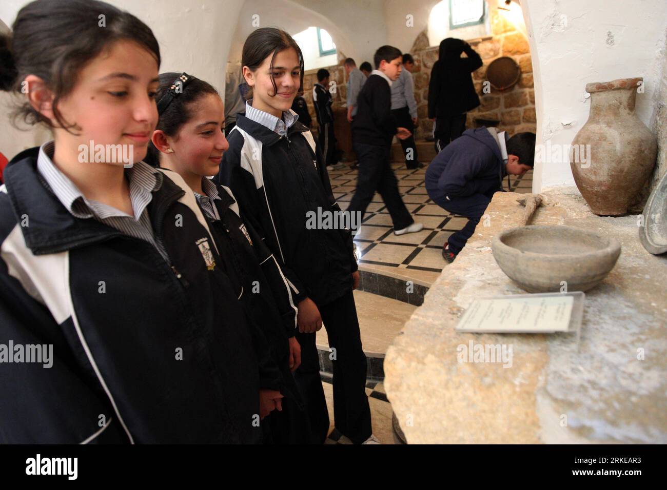 Ramallah old town palestine west hi-res stock photography and images ...