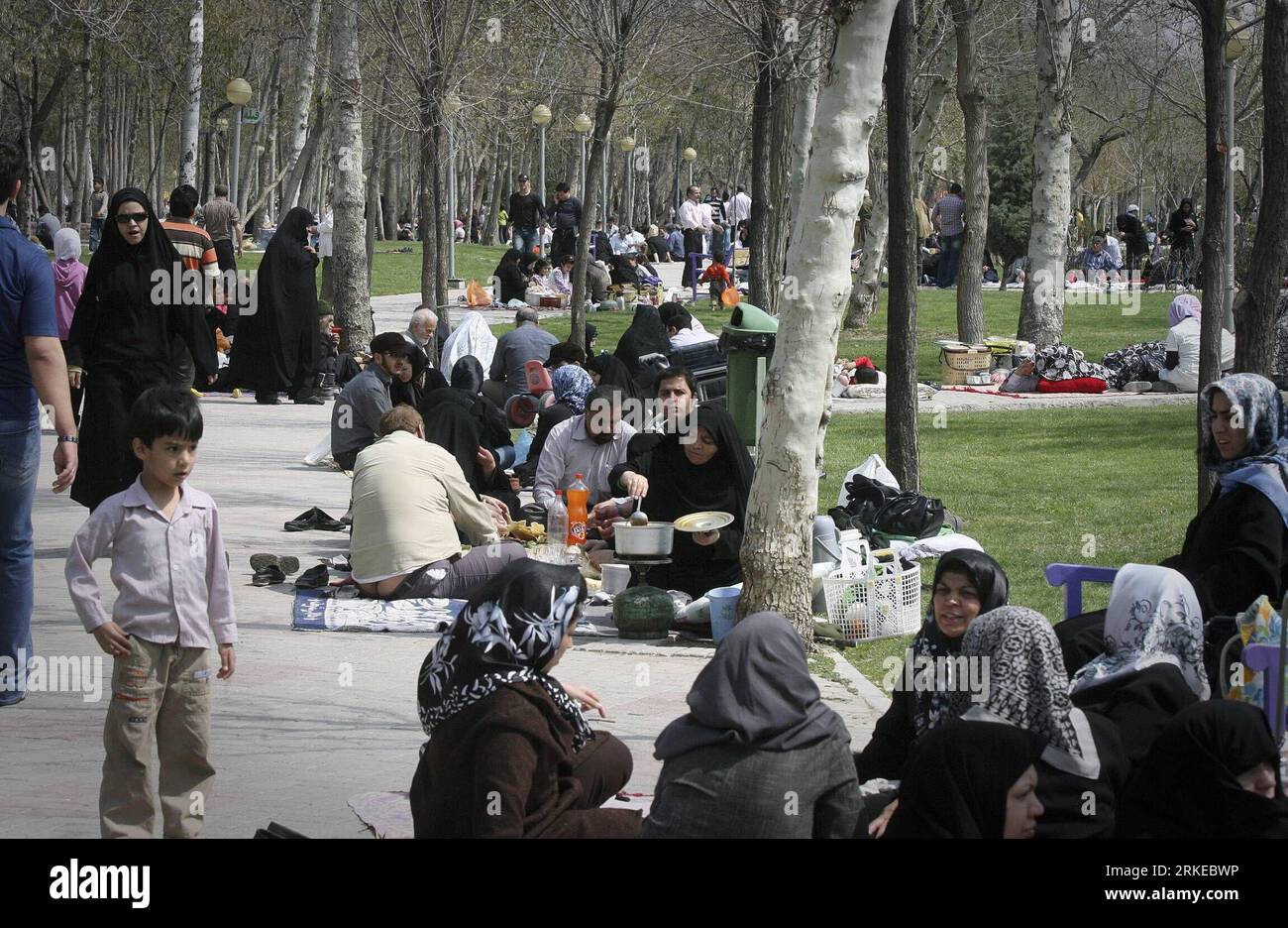 Iranian new year picnic hi-res stock photography and images - Alamy