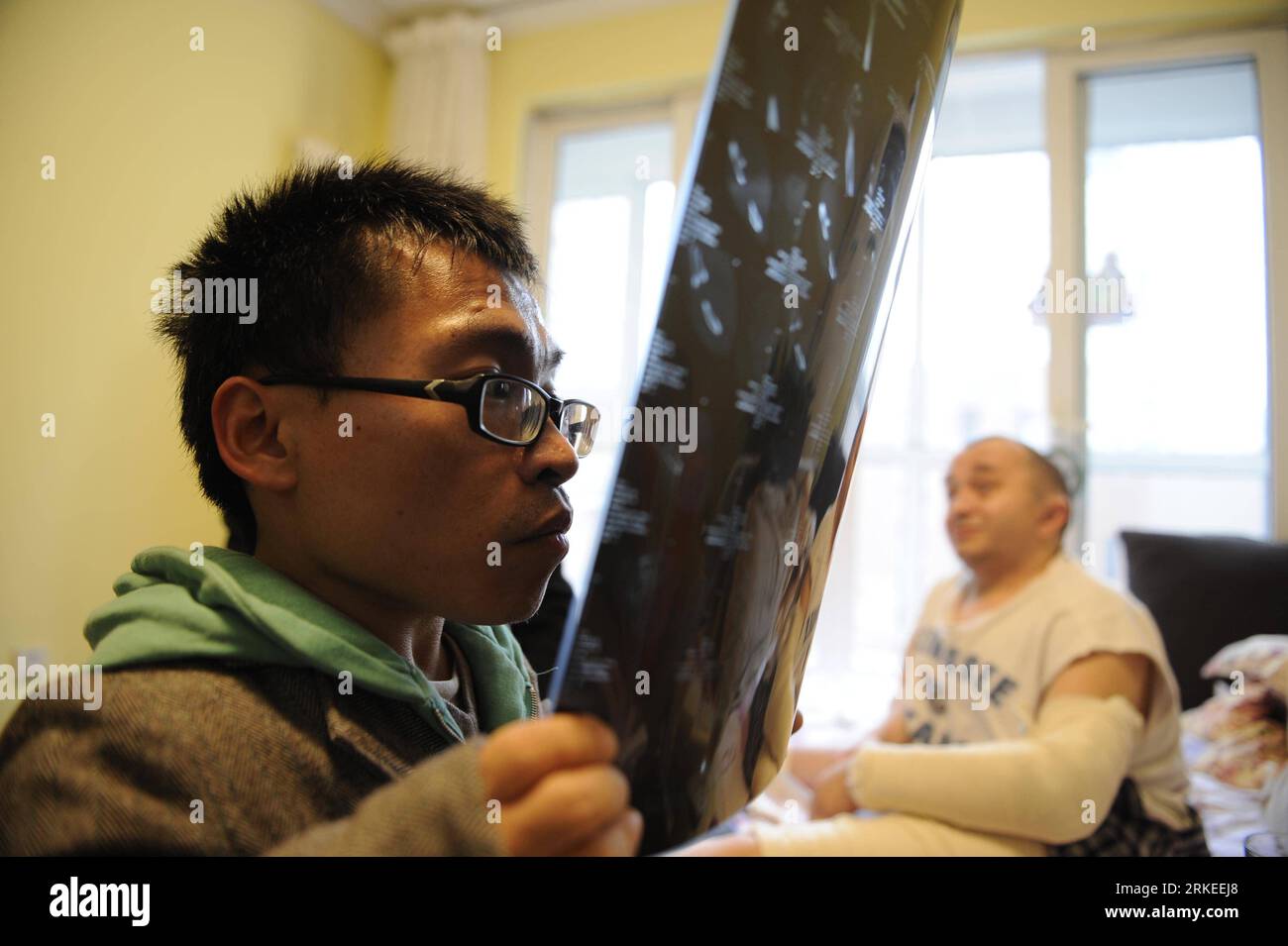 Osteogenesis imperfecta x ray hi-res stock photography and images - Alamy