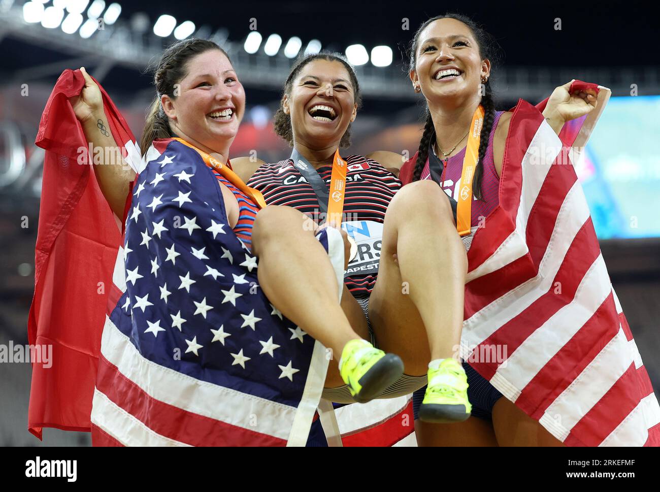 Budapest, Hungary. 24th Aug, 2023., Janee' Kassanavoid (R) and DeAnna ...