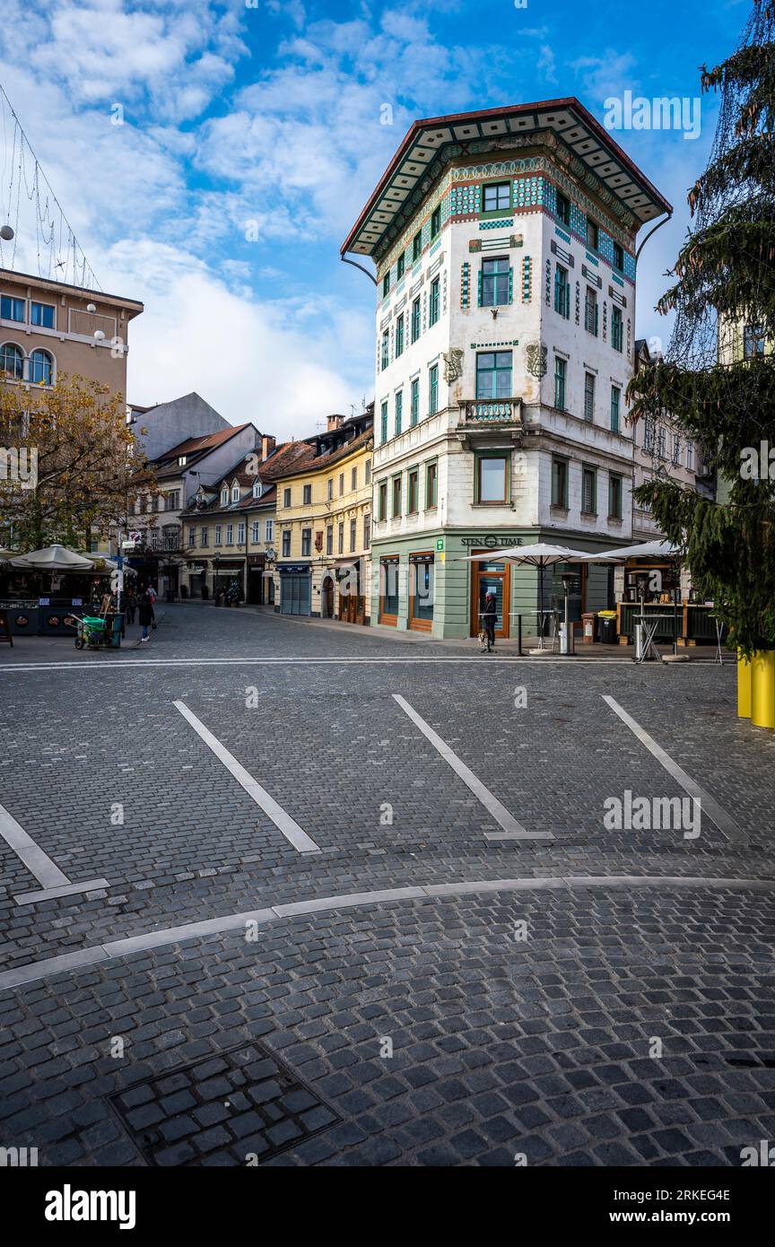 Art, historic buildings and colors of the Slovenian capital. Ljubljana ...