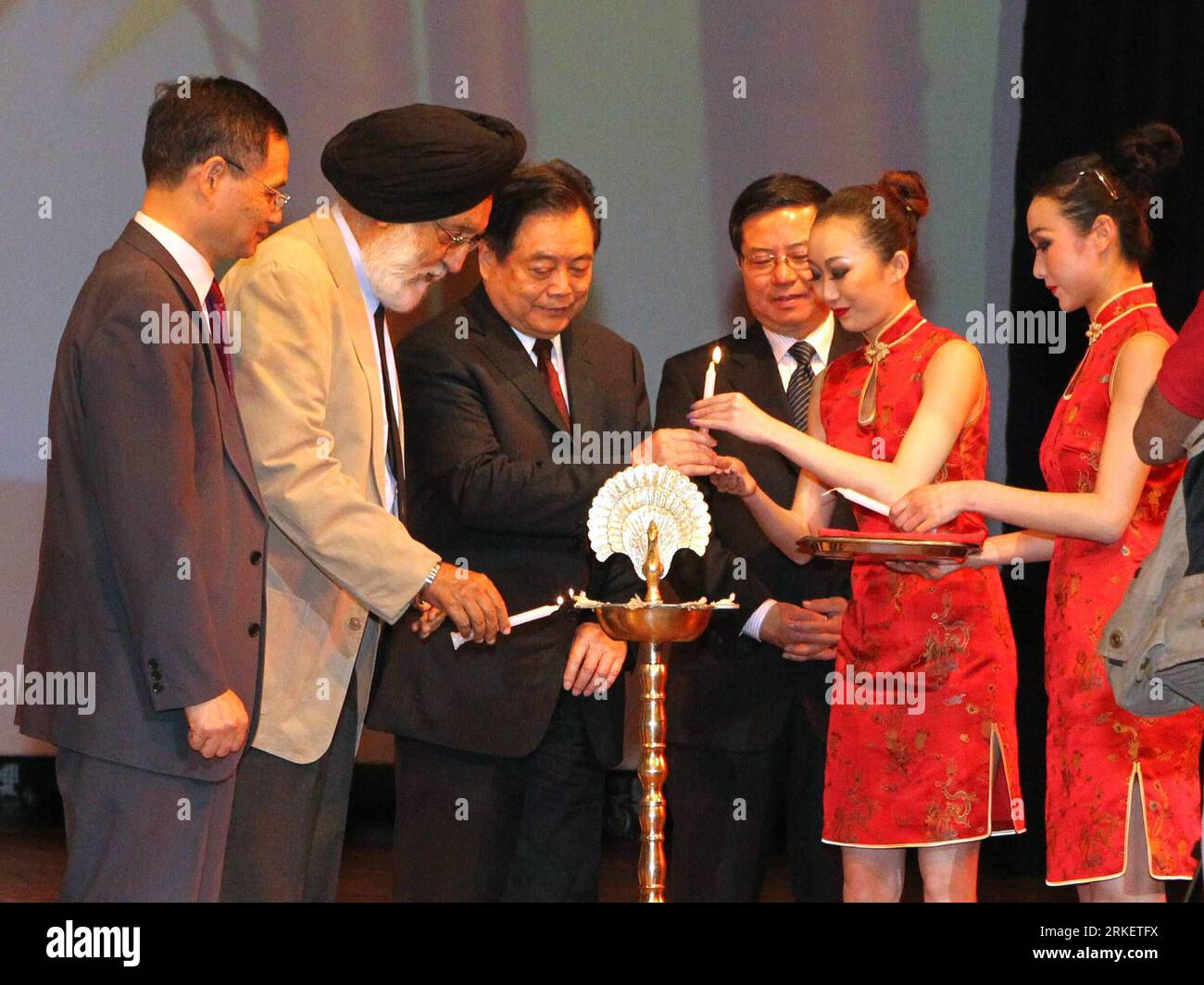 Jiang jufeng hi-res stock photography and images - Alamy