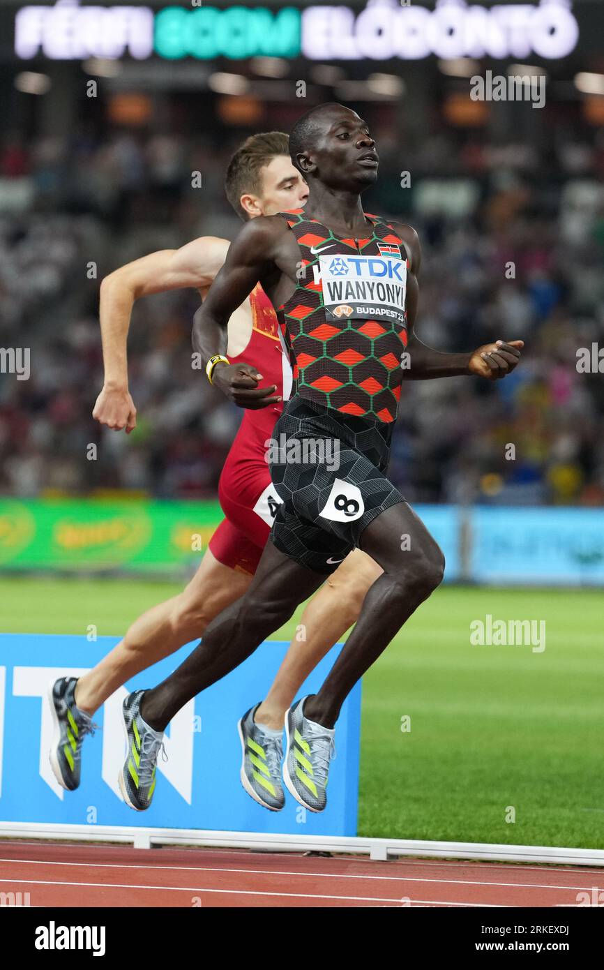 Budapest, Hungary. 24th Aug, 2023. Emmanuel Wanyonyi (R) of Kenya ...