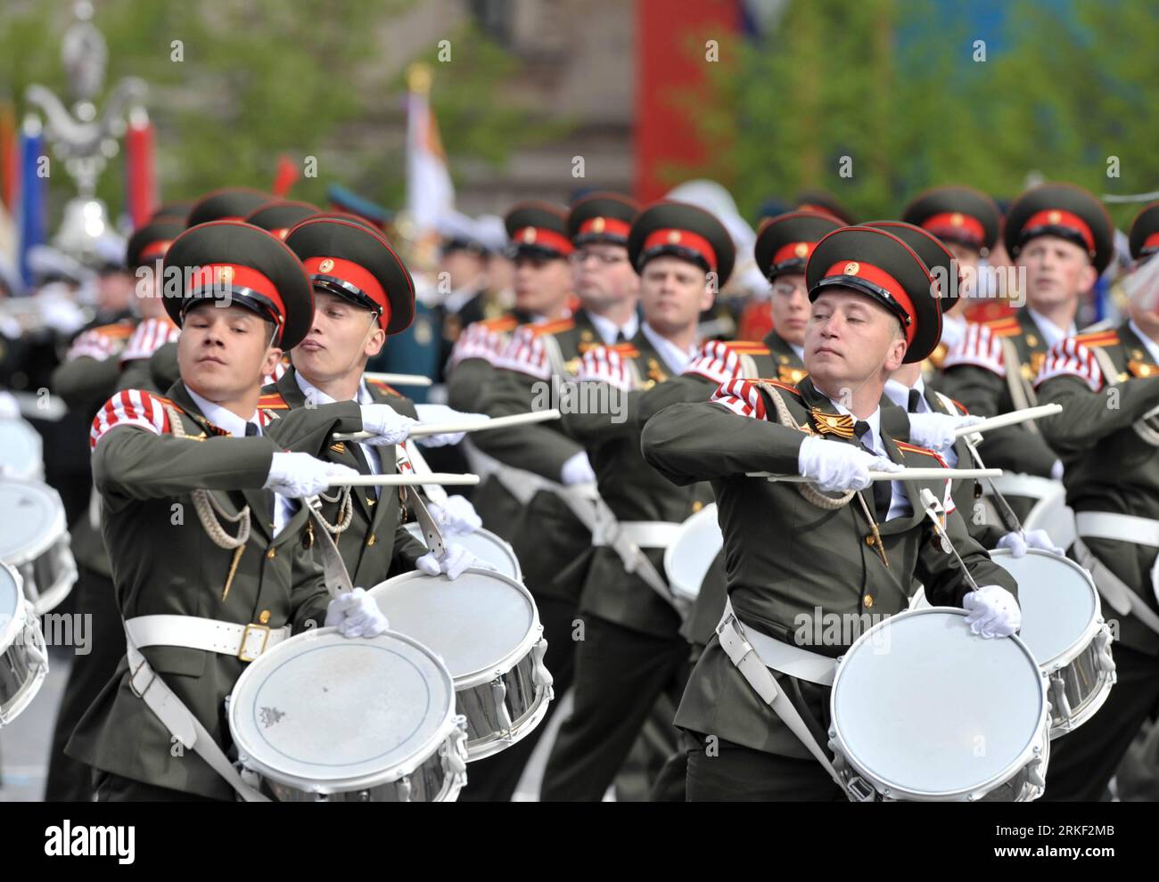 Moscow victory day parade 2011 hi-res stock photography and images - Alamy