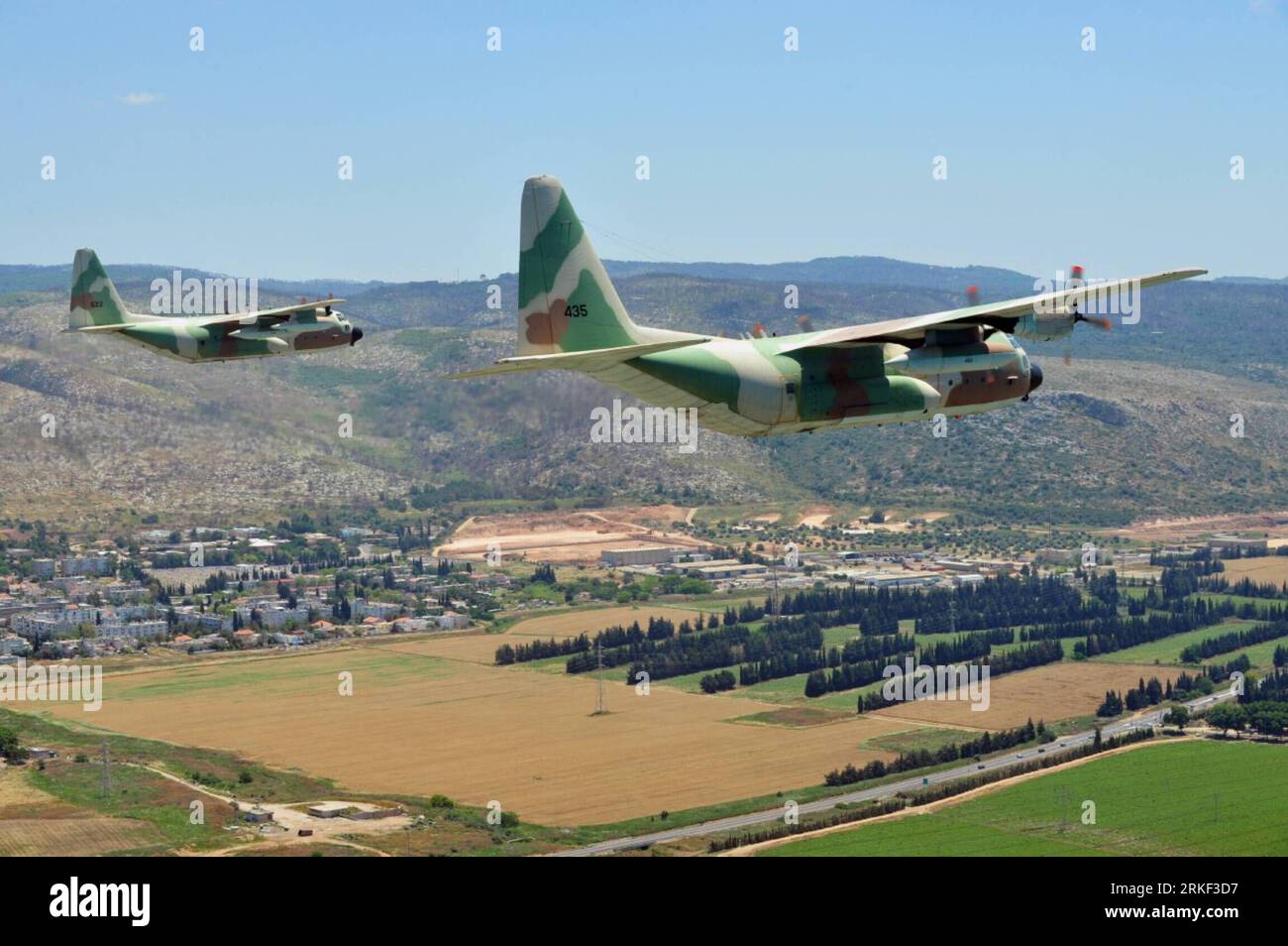 Israel independence day 2011 hi-res stock photography and images - Alamy