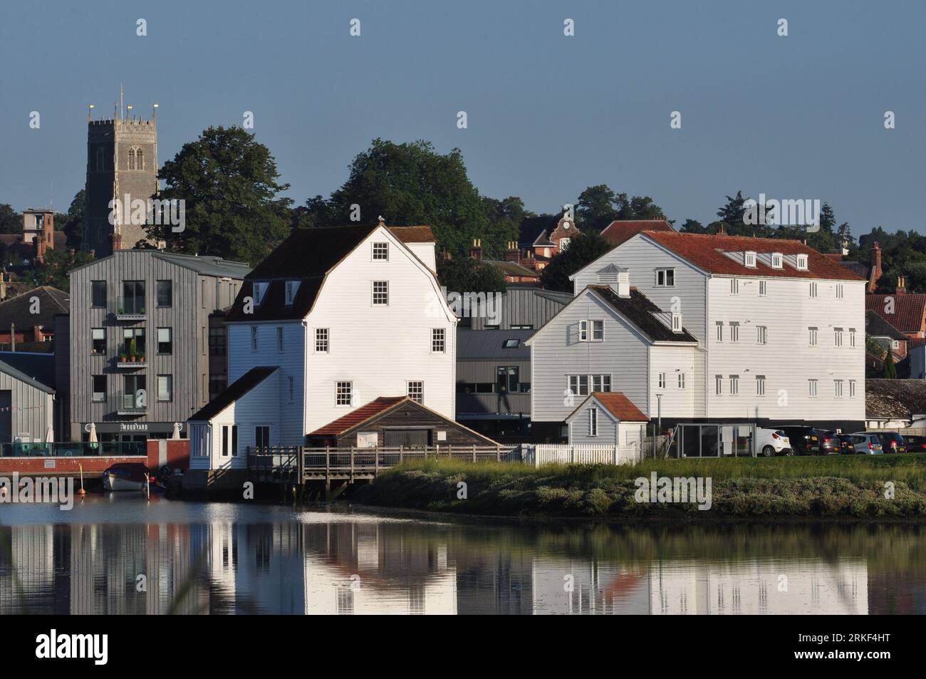 Woodbridge Tide Mill on the River Deben, Suffolk, England, UK Stock ...