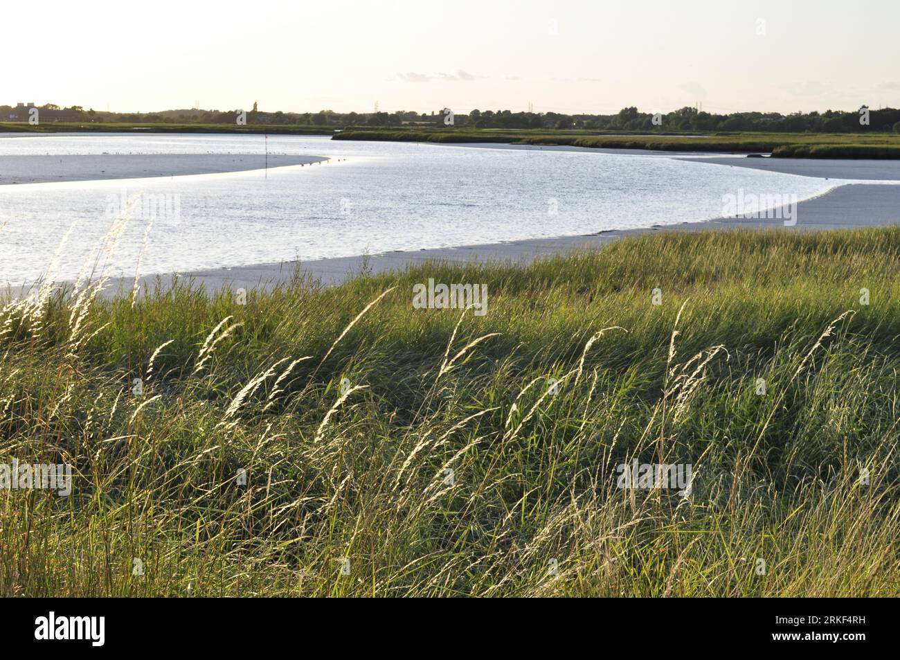 River meander uk hi-res stock photography and images - Alamy