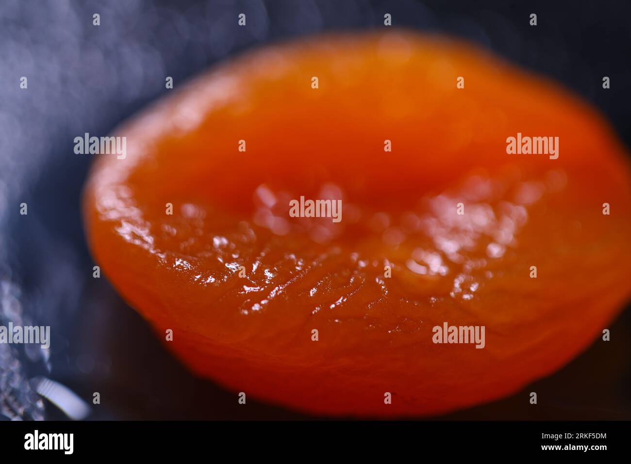 Intro shot hi-res stock photography and images - Alamy