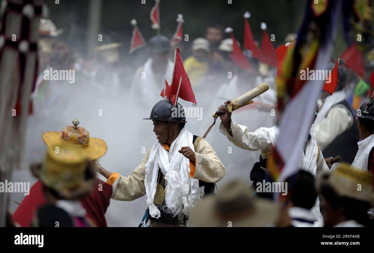Naidong hi-res stock photography and images - Alamy