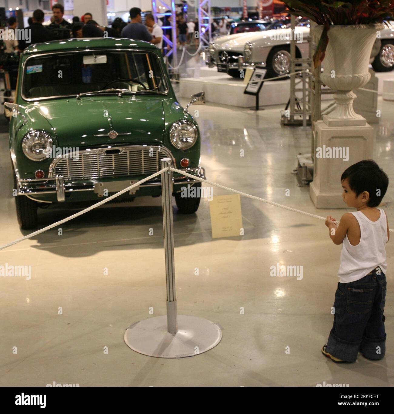 1962 morris mini hi-res stock photography and images - Alamy