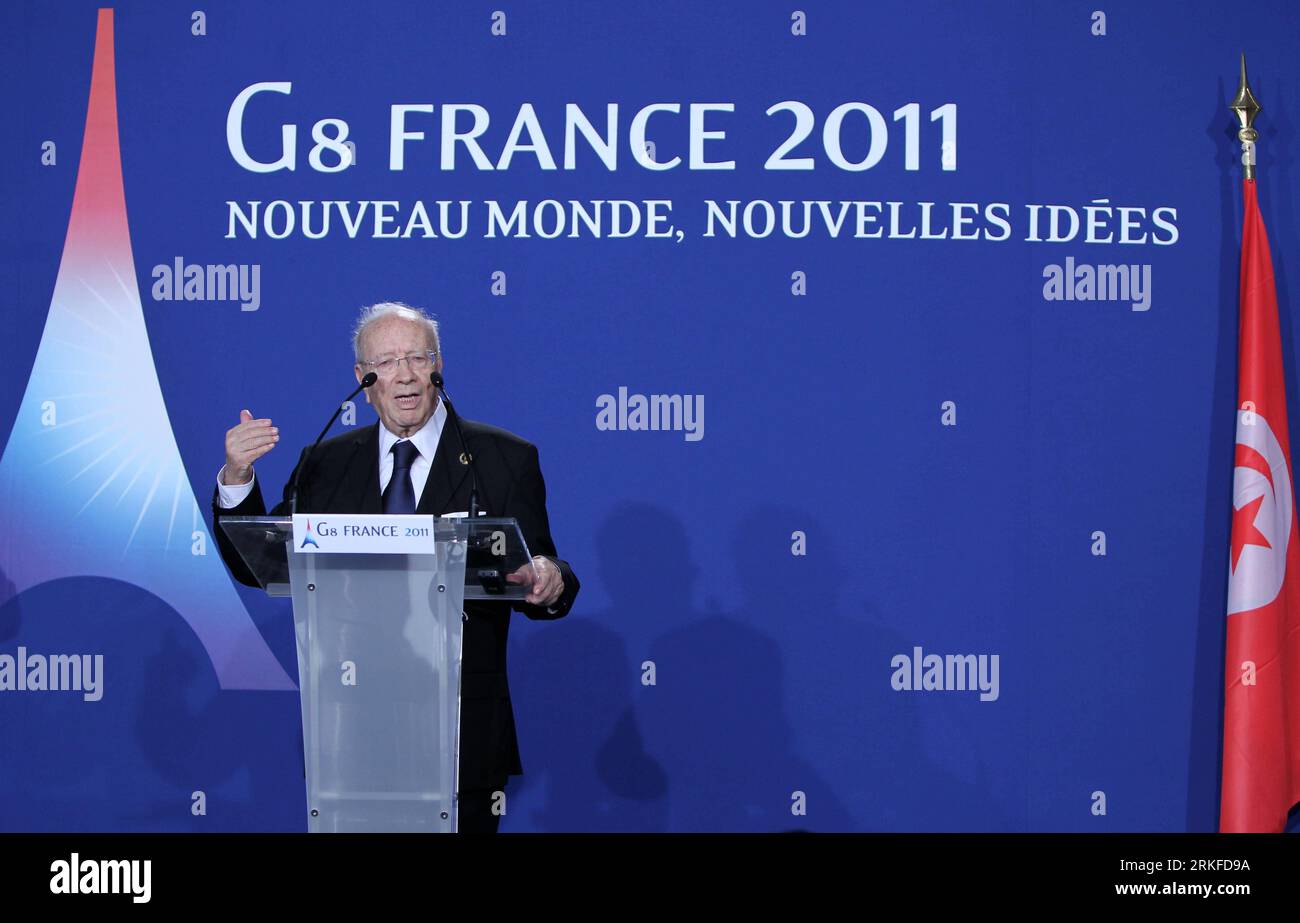 Conference g 8 summit hi-res stock photography and images - Alamy