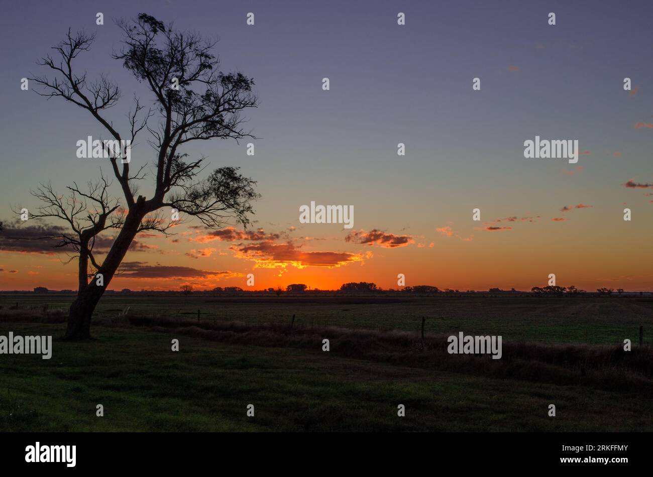 Wallpaper sunset colors hi-res stock photography and images - Alamy