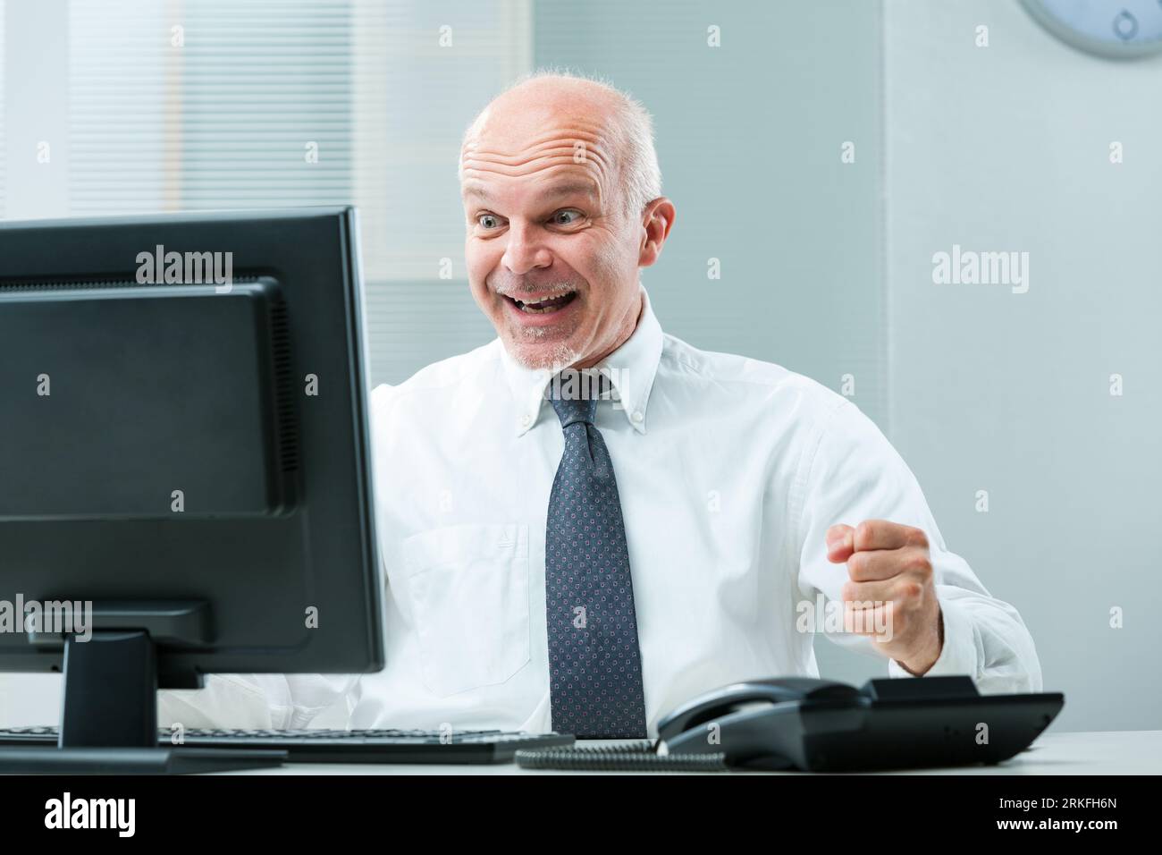 Situations resonance hi-res stock photography and images - Alamy