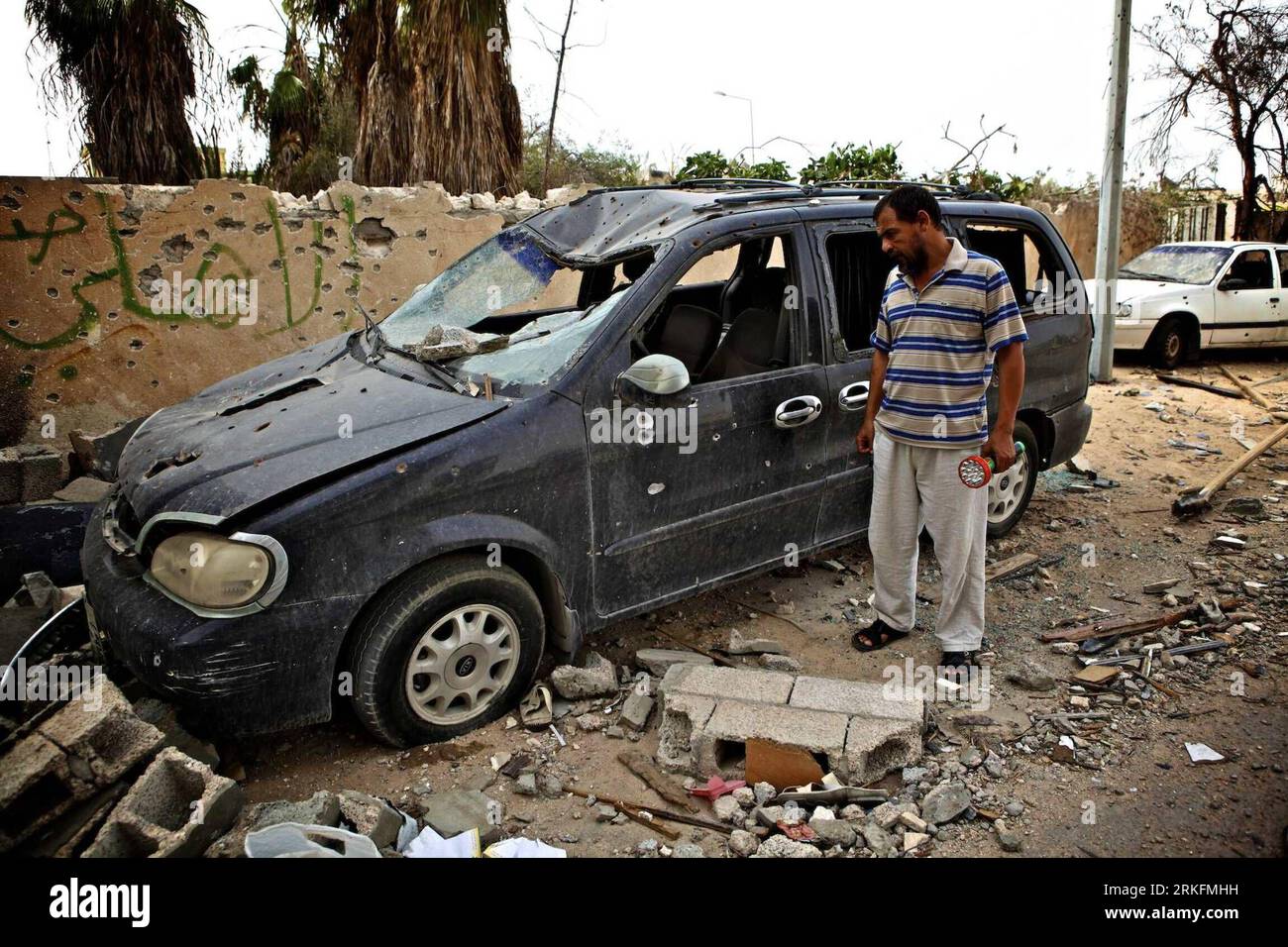Misrata libya damage hi-res stock photography and images - Alamy