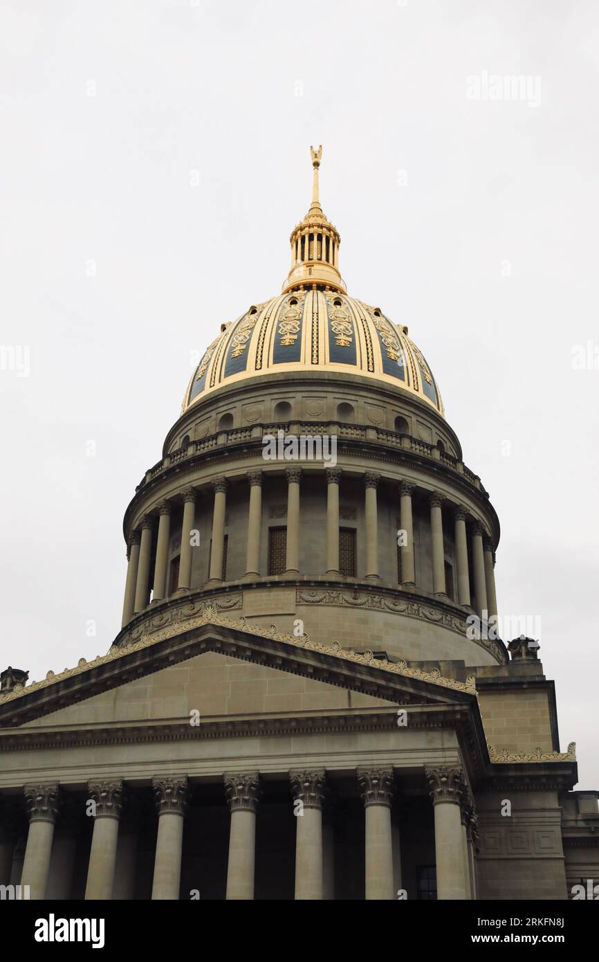 State Capital building of the state of West Virginia Stock Photo - Alamy