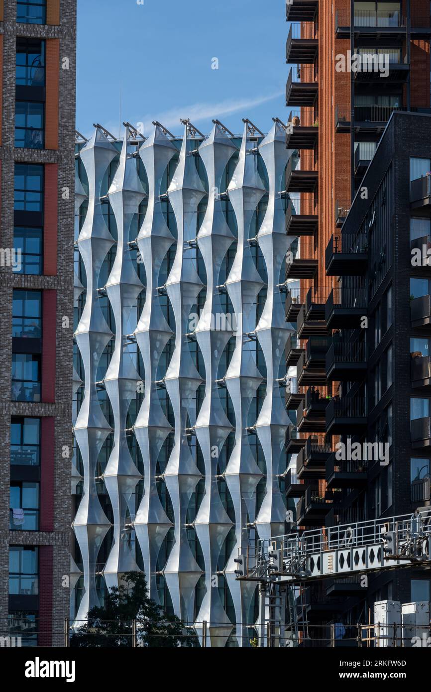 The U.S. Embassy in London, seen through a gap between two tower blocks ...