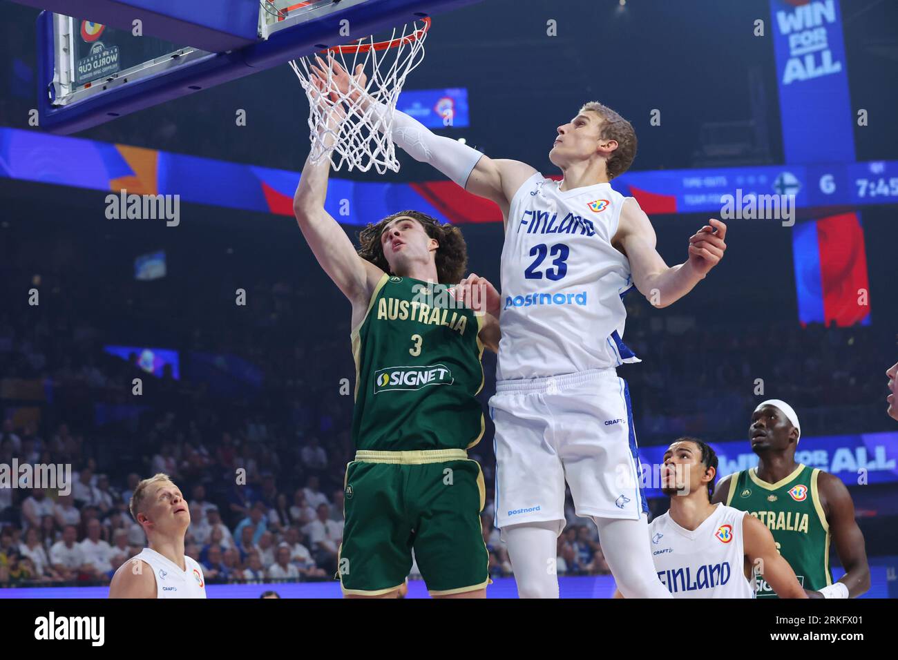 Okinawa Arena, Okinawa, Japan. 25th Aug, 2023. (L to R) Josh Giddey ...