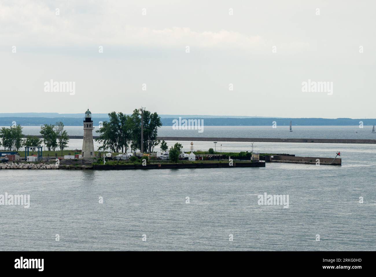 Buffalo main light lighthouse hi-res stock photography and images - Alamy