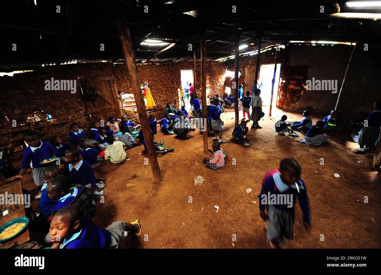 Poor school children meal hi-res stock photography and images - Alamy