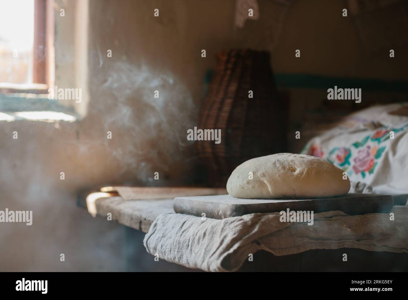 Ukrainian loaf bread hi-res stock photography and images - Alamy